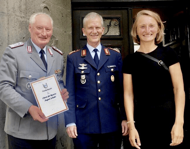 Bundeswehr verabschiedet Oberst d.R. August Schuler - rv-news.de