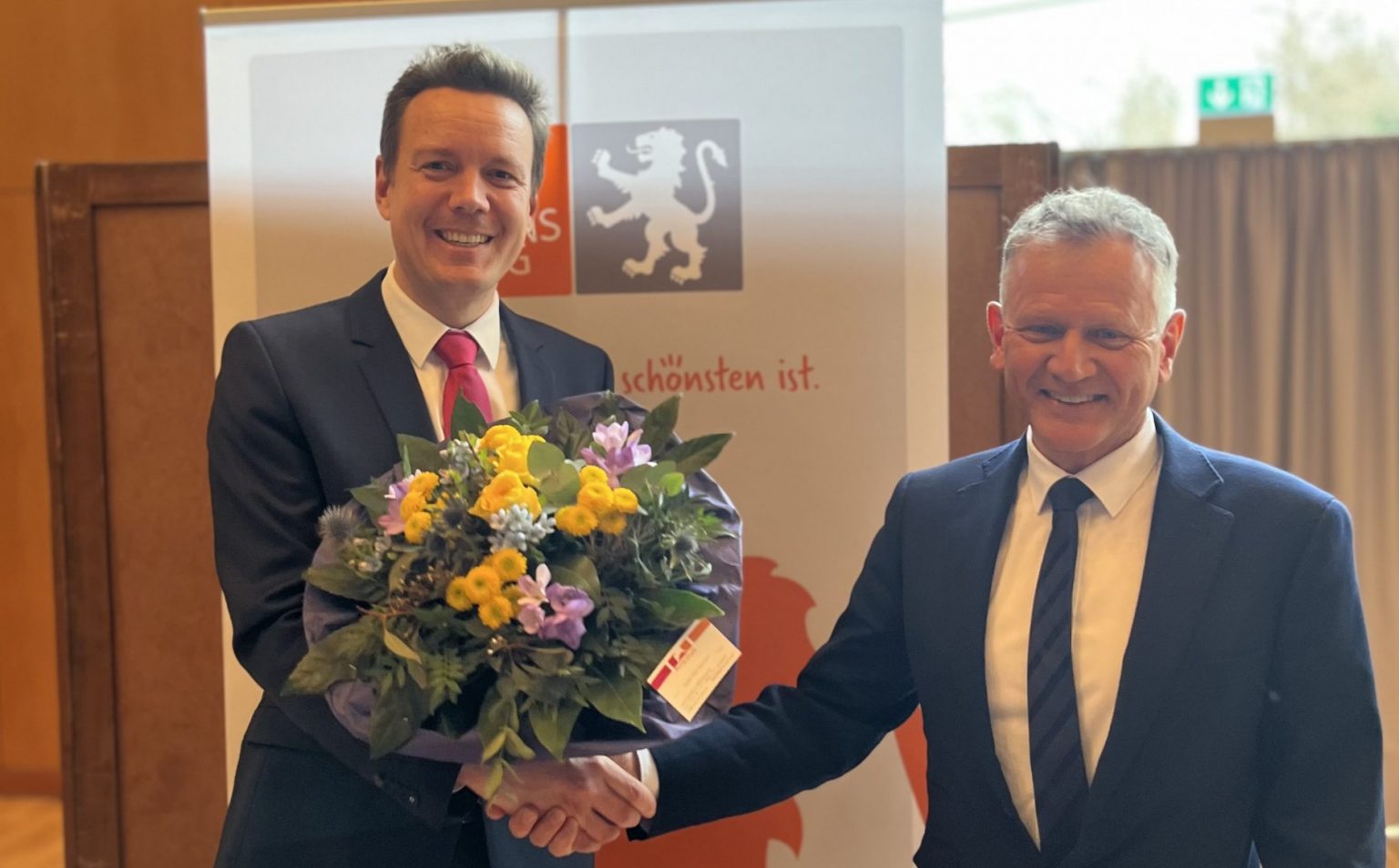 Harald Sievers als Landrat des Landkreises Ravensburg wiedergewählt ...