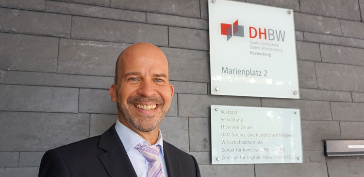 Prof. Dr.-Ing. Robert Watty ist neuer Rektor der DHBW Ravensburg - rv ...